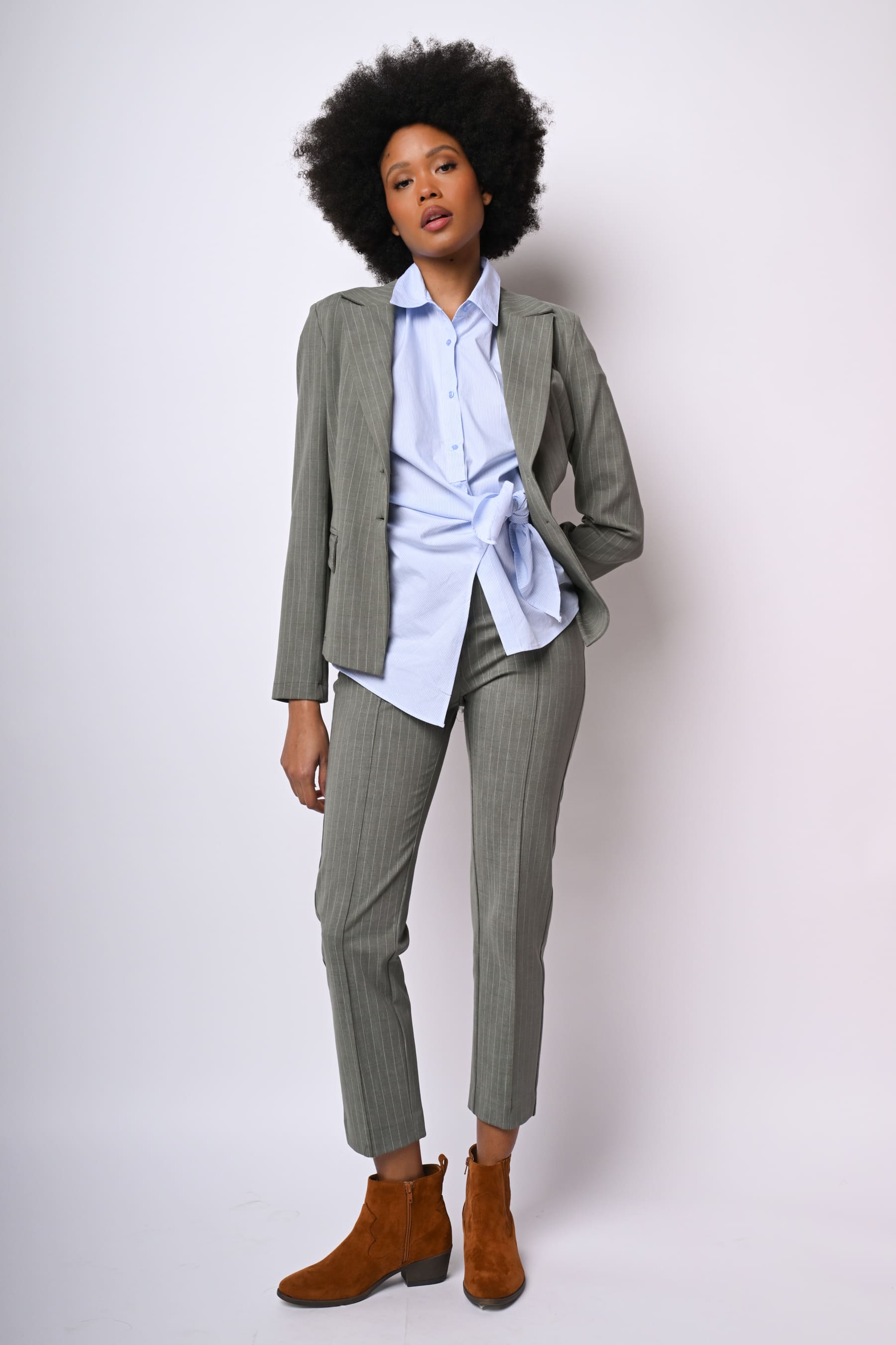 Pantaloni slim-fit gessati – Nunalie